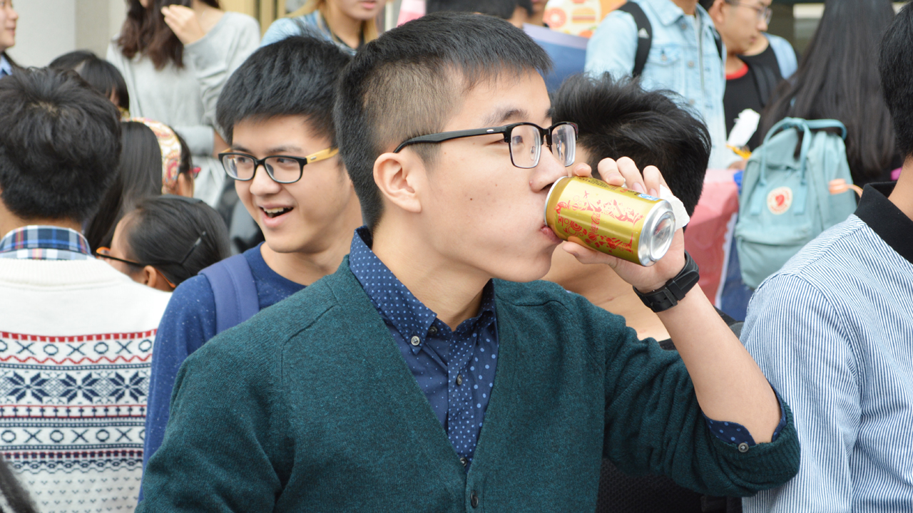 SISU | GOINGS-ON | "Who is the Big Eater": Eating competition excites ...